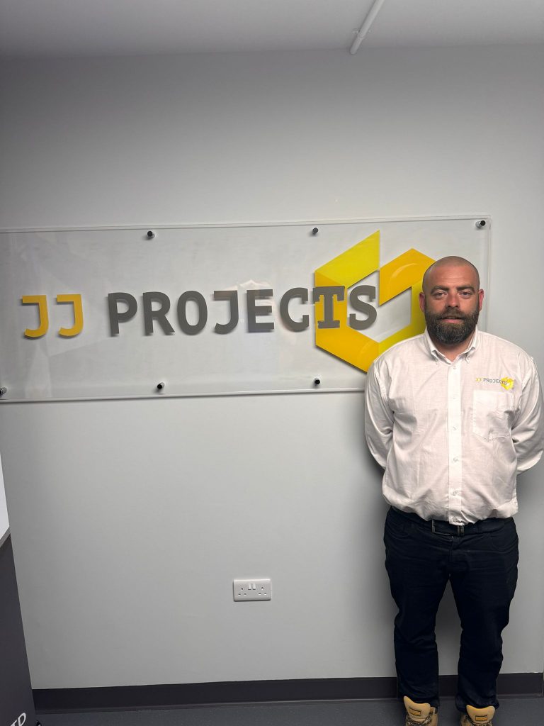 Kenny Miller - Contracts Manager | JJ PROJECTS